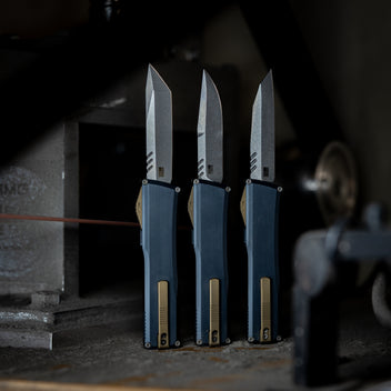 Axial: Shop Knives & Everyday Carry Gear – Axial