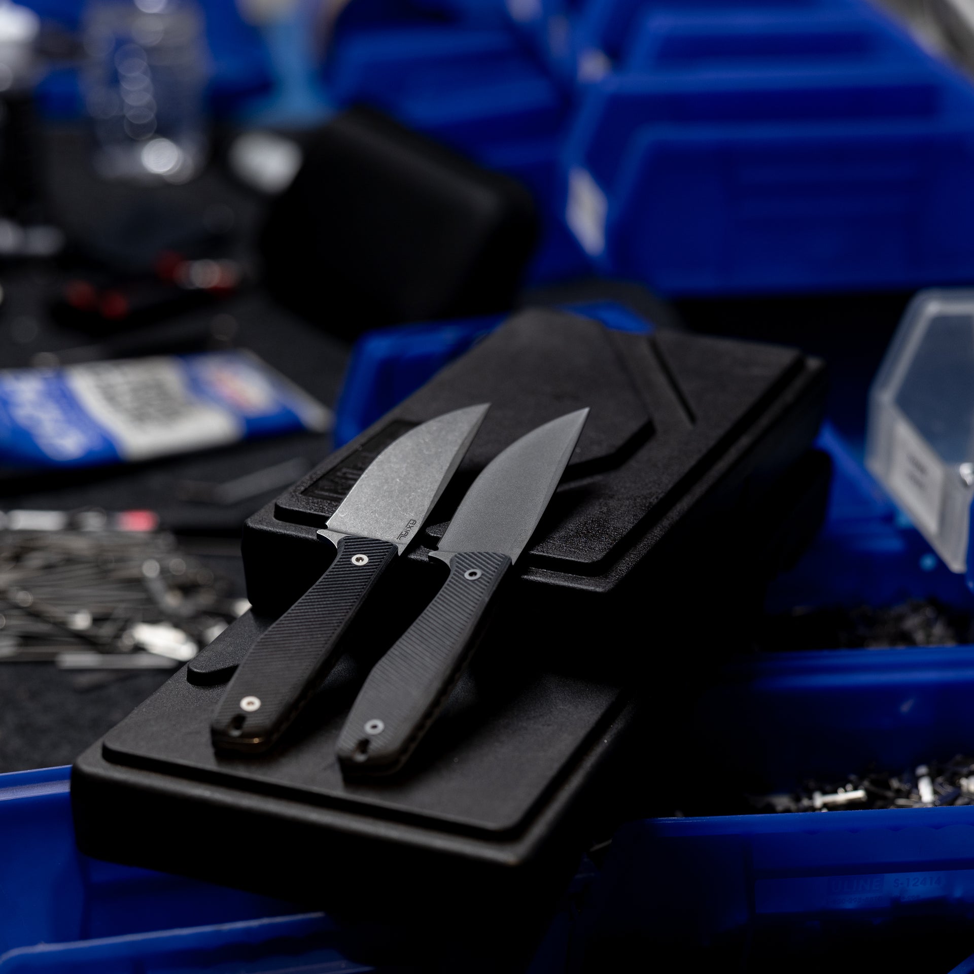 Axial: Shop Knives & Everyday Carry Gear – Axial