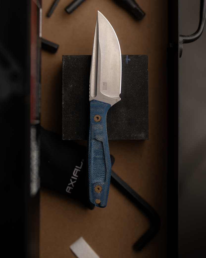 Axial: Shop Knives & Everyday Carry Gear – Axial